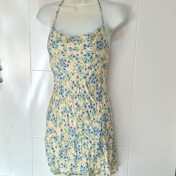 Zara | Dresses | Zara Strappy Racerback Back Viscose Floral Mini Dress ...